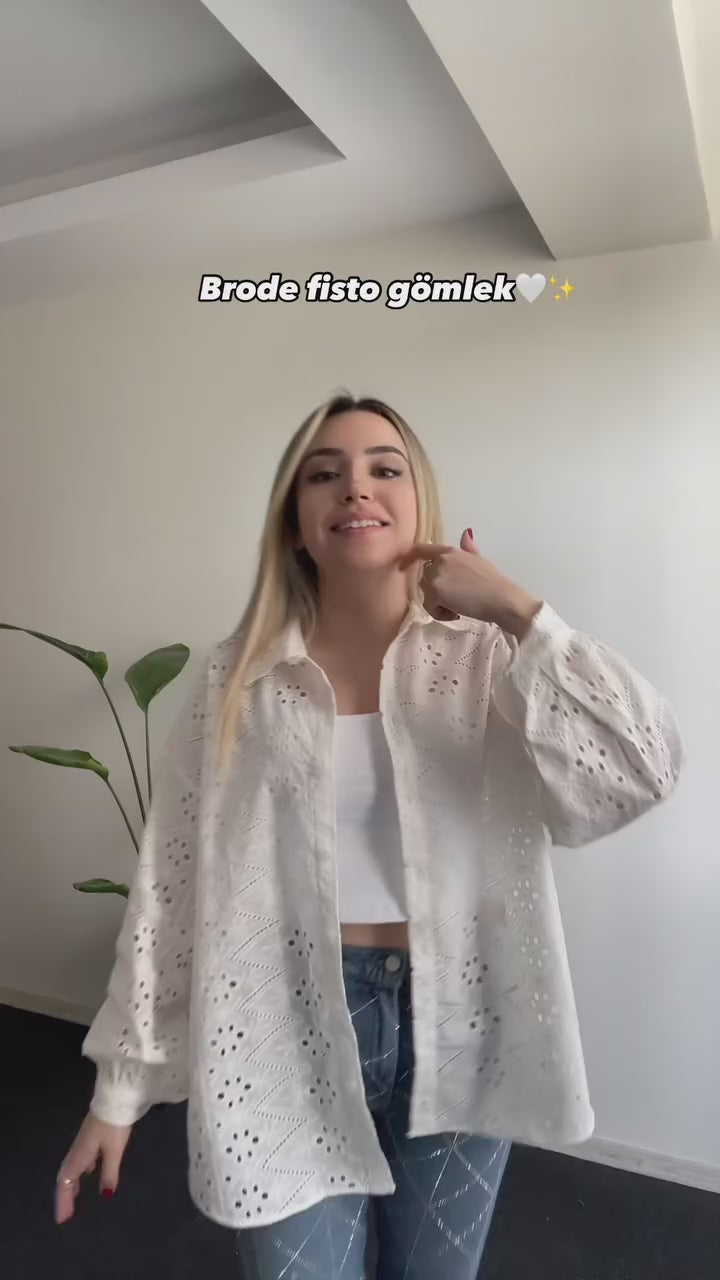 Kmisha – Agnesa B Collection